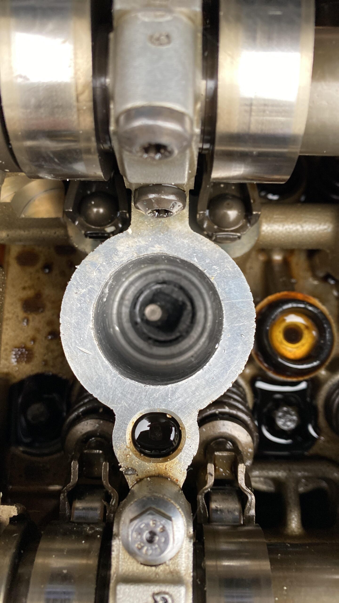 What to Do If Spark Plug is Stuck: Expert Solutions