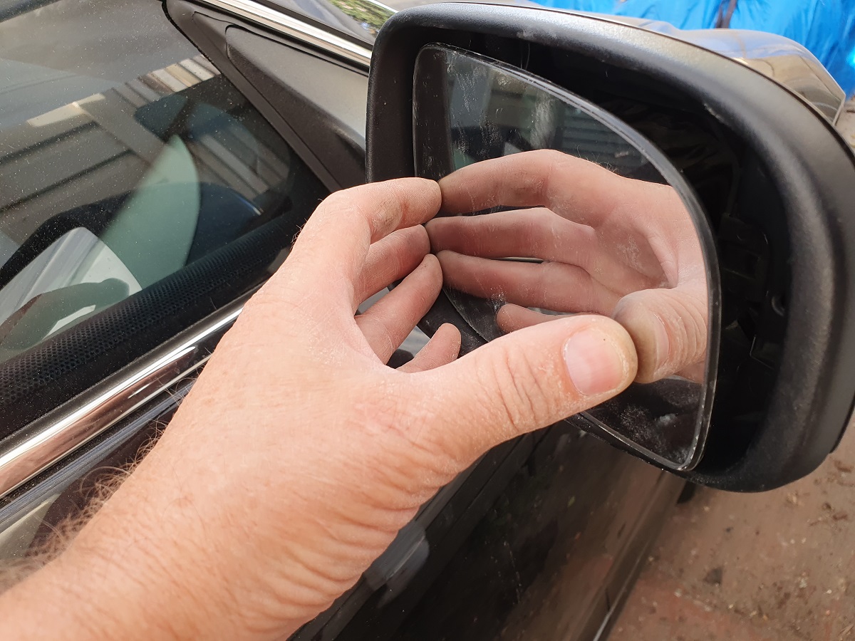 How to Fix Loose Side Mirror Glass: Easy DIY Guide